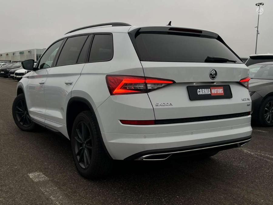 Белый Шкода Kodiaq 2018 в Вильнюс, объемом двигателя 1.97 л и пробегом 154 тыс. км за 21390 €, фото 4 на AUTOMOTO.COM.LV