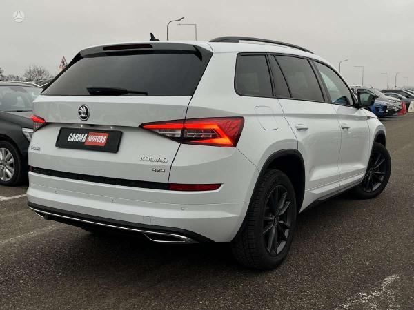 Balts Skoda Kodiaq 2018 Viļņa, ar dzinēja tilpumu 1.97 L un nobraukumu 154 tūkst. km par 21390 €, foto 5 vietnē AUTOMOTO.COM.LV
