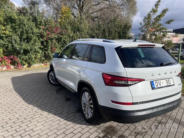 Balts Skoda Kodiaq 2018 Rīga, ar dzinēja tilpumu 1.40 L un nobraukumu 116 tūkst. km par 19990 €, foto 4 vietnē AUTOMOTO.COM.LV