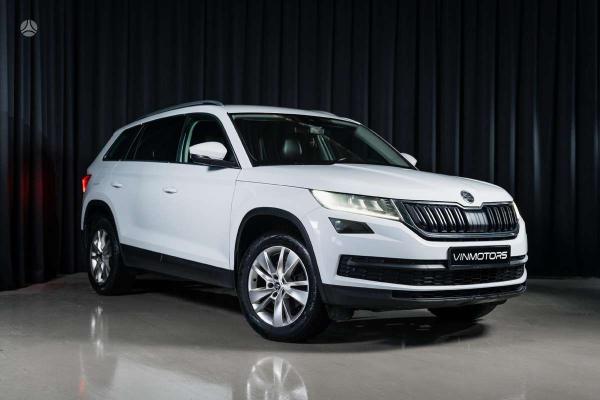 Белый Шкода Kodiaq 2018 в Вильнюс, объемом двигателя 1.40 л и пробегом 149 тыс. км за 16900 €, фото 3 на AUTOMOTO.COM.LV
