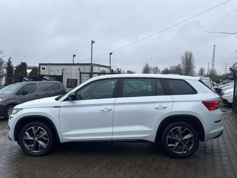 White Skoda Kodiaq 2018 in Vilnius, with an engine capacity of 1.97 L and mileage of 186 thousand km for 22900 €, photo 2 on AUTOMOTO.COM.LV
