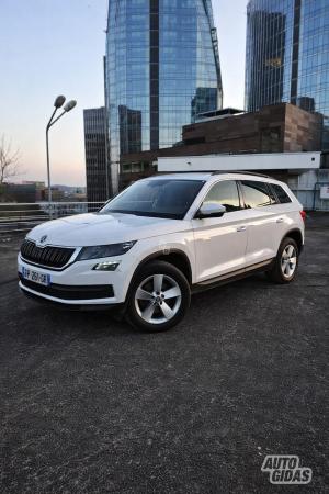 Balts Skoda Kodiaq 2018 Viļņa, ar dzinēja tilpumu 2.00 L un nobraukumu 250 tūkst. km par 15950 €, foto 4 vietnē AUTOMOTO.COM.LV