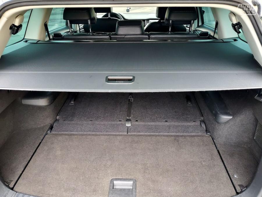 White Skoda Kodiaq 2018 in Vilnius, with an engine capacity of 2.00 L and mileage of 142 thousand km for 19800 €, photo 20 on AUTOMOTO.COM.LV