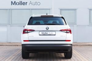 Белый Шкода Kodiaq 2018 в Вентспилс, объемом двигателя 2.00 л и пробегом 241 тыс. км за 17850 €, фото 5 на AUTOMOTO.COM.LV