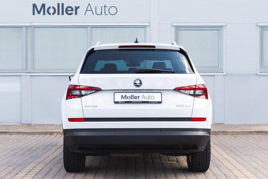 Белый Шкода Kodiaq 2018 в Вентспилс, объемом двигателя 2.00 л и пробегом 241 тыс. км за 17850 €, фото 5 на AUTOMOTO.COM.LV