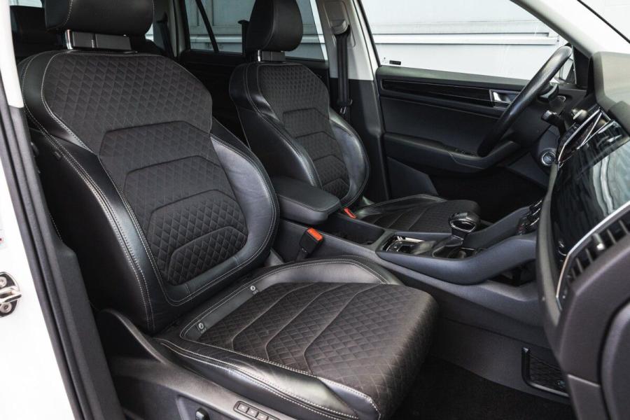 Белый Шкода Kodiaq 2018 в Вентспилс, объемом двигателя 2.00 л и пробегом 241 тыс. км за 17850 €, фото 18 на AUTOMOTO.COM.LV