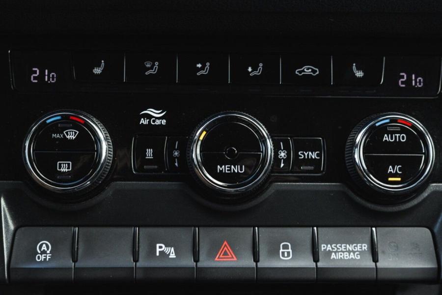 Белый Шкода Kodiaq 2018 в Вентспилс, объемом двигателя 2.00 л и пробегом 241 тыс. км за 17850 €, фото 25 на AUTOMOTO.COM.LV