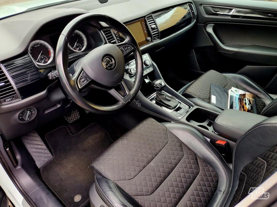 Белый Шкода Kodiaq 2018 в Паланга, объемом двигателя 2.00 л и пробегом 142 тыс. км за 19800 €, фото 13 на AUTOMOTO.COM.LV