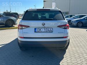 Белый Шкода Kodiaq 2018 в Лиепая, объемом двигателя 2.00 л и пробегом 241 тыс. км за 15900 €, фото 9 на AUTOMOTO.COM.LV