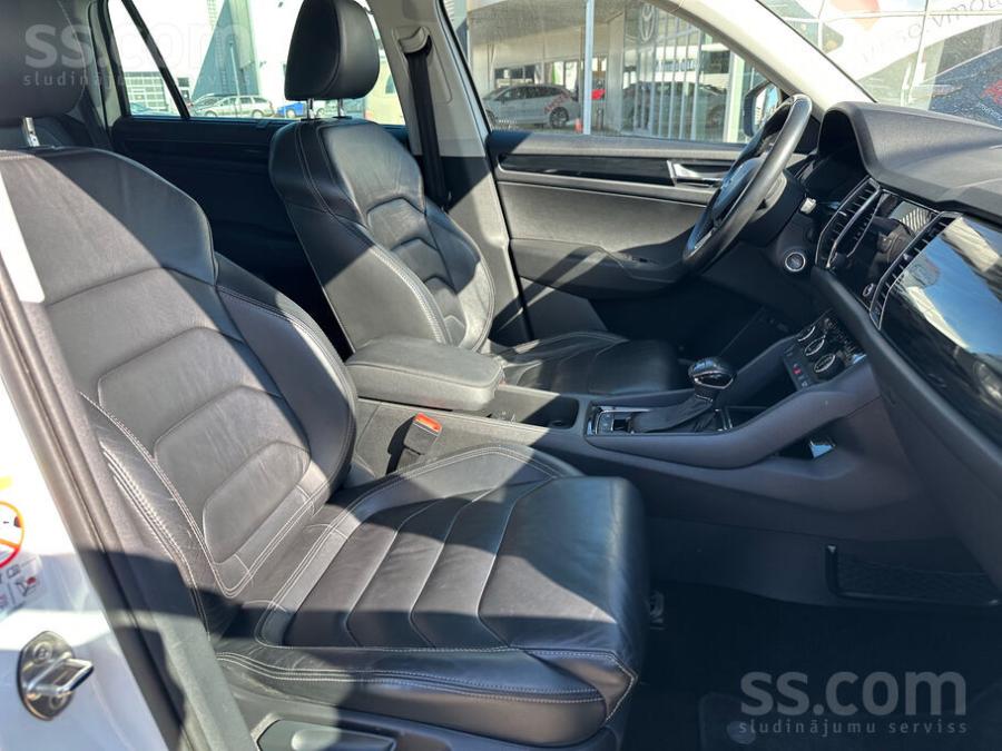 Белый Шкода Kodiaq 2018 в Лиепая, объемом двигателя 2.00 л и пробегом 241 тыс. км за 15900 €, фото 19 на AUTOMOTO.COM.LV