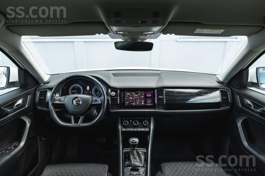 Balts Skoda Kodiaq 2018 Ventspils, ar dzinēja tilpumu 2.00 L un nobraukumu 241 tūkst. km par 17500 €, foto 16 vietnē AUTOMOTO.COM.LV