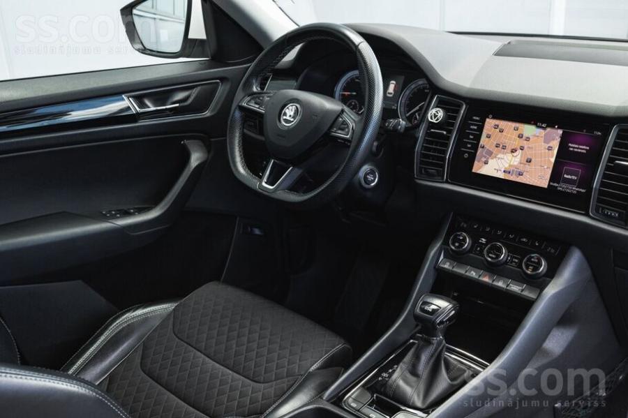 Balts Skoda Kodiaq 2018 Ventspils, ar dzinēja tilpumu 2.00 L un nobraukumu 241 tūkst. km par 17500 €, foto 17 vietnē AUTOMOTO.COM.LV
