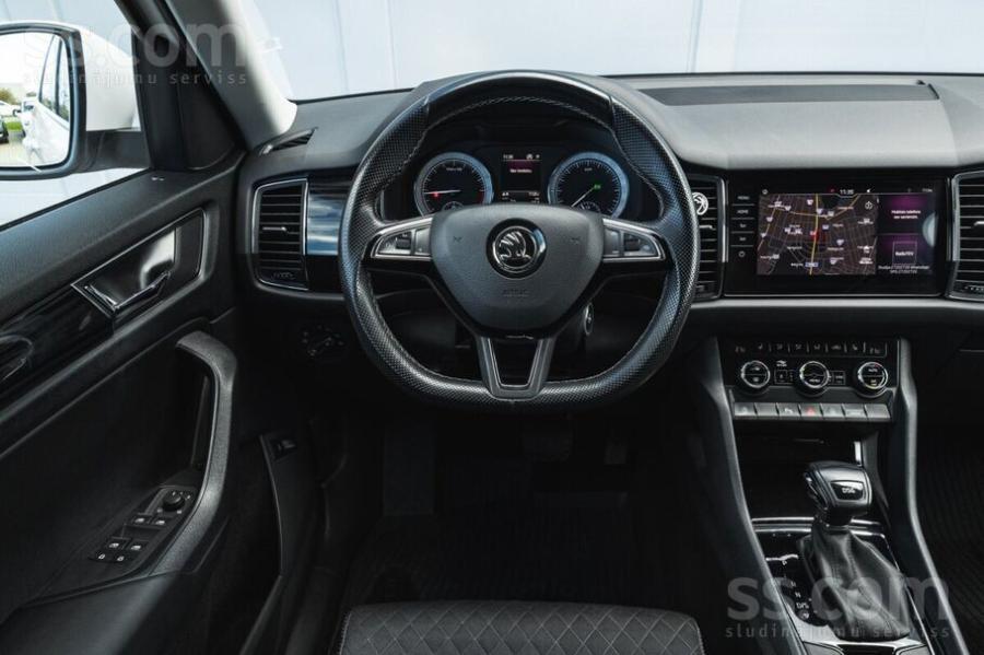 Balts Skoda Kodiaq 2018 Ventspils, ar dzinēja tilpumu 2.00 L un nobraukumu 241 tūkst. km par 17500 €, foto 19 vietnē AUTOMOTO.COM.LV