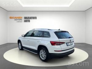 Balts Skoda Kodiaq 2018 Rīga, ar dzinēja tilpumu 2.00 L un nobraukumu 152 tūkst. km par 17990 €, foto 5 vietnē AUTOMOTO.COM.LV