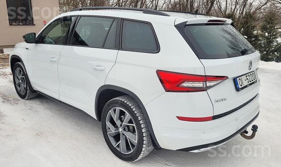 Белый Шкода Kodiaq 2018 в Рига, объемом двигателя 2.00 л и пробегом 191 тыс. км за 21000 €, фото 5 на AUTOMOTO.COM.LV