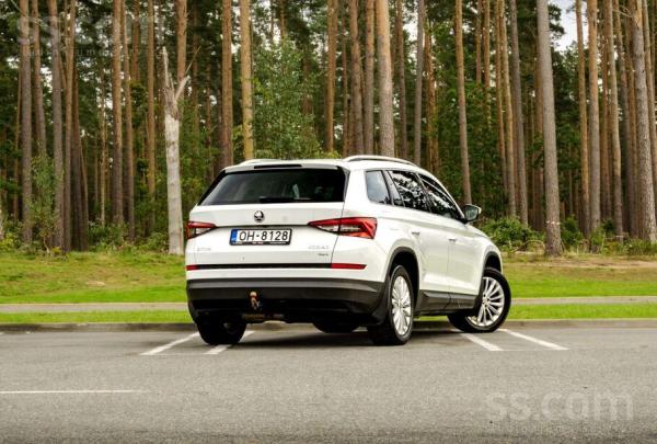 Balts Skoda Kodiaq 2018 Rīga, ar dzinēja tilpumu 2.00 L un nobraukumu 293 tūkst. km par 18490 €, foto 5 vietnē AUTOMOTO.COM.LV