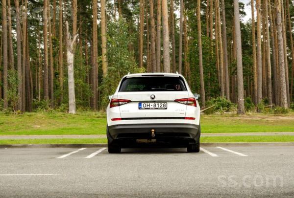 Balts Skoda Kodiaq 2018 Rīga, ar dzinēja tilpumu 2.00 L un nobraukumu 293 tūkst. km par 18490 €, foto 6 vietnē AUTOMOTO.COM.LV
