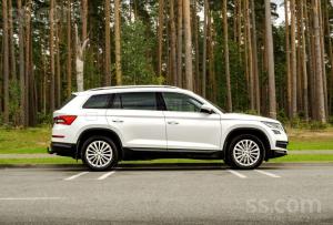 Белый Шкода Kodiaq 2018 в Рига, объемом двигателя 2.00 л и пробегом 293 тыс. км за 18490 €, фото 9 на AUTOMOTO.COM.LV