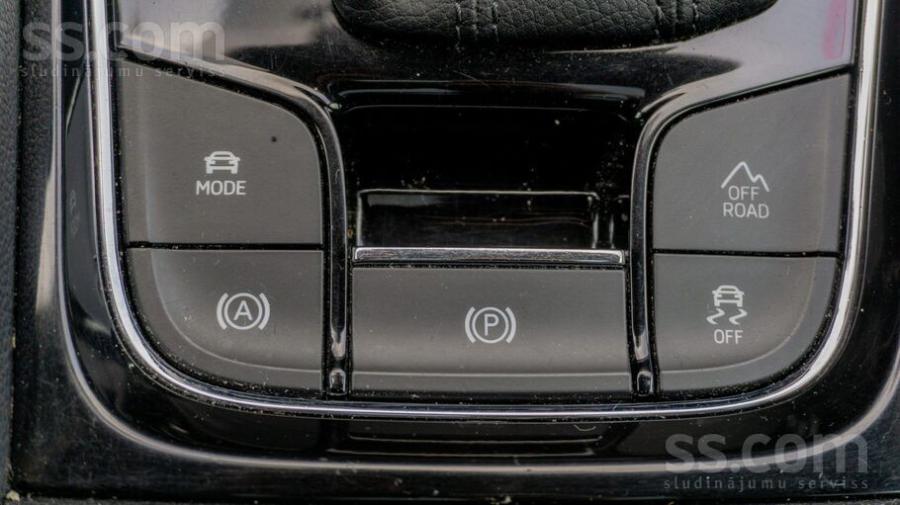 Белый Шкода Kodiaq 2018 в Рига, объемом двигателя 2.00 л и пробегом 293 тыс. км за 18490 €, фото 15 на AUTOMOTO.COM.LV