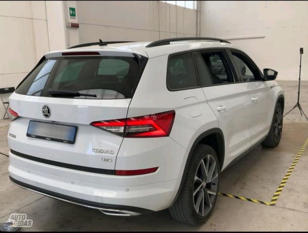 Balts Skoda Kodiaq 2018 Kauņa, ar dzinēja tilpumu 2.00 L un nobraukumu 242 tūkst. km par 18950 €, foto 4 vietnē AUTOMOTO.COM.LV