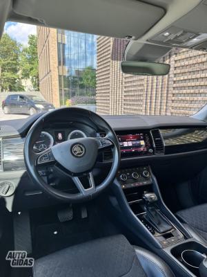Balts Skoda Kodiaq 2018 Viļņa, ar dzinēja tilpumu 2.00 L un nobraukumu 121 tūkst. km par 21000 €, foto 10 vietnē AUTOMOTO.COM.LV