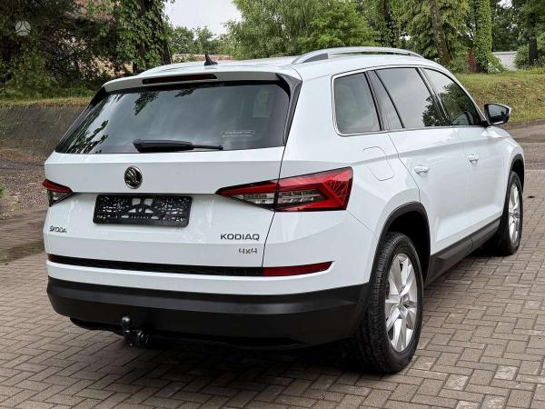 Белый Шкода Kodiaq 2018 в Пренай, объемом двигателя 1.97 л и пробегом 256 тыс. км за 15950 €, фото 9 на AUTOMOTO.COM.LV