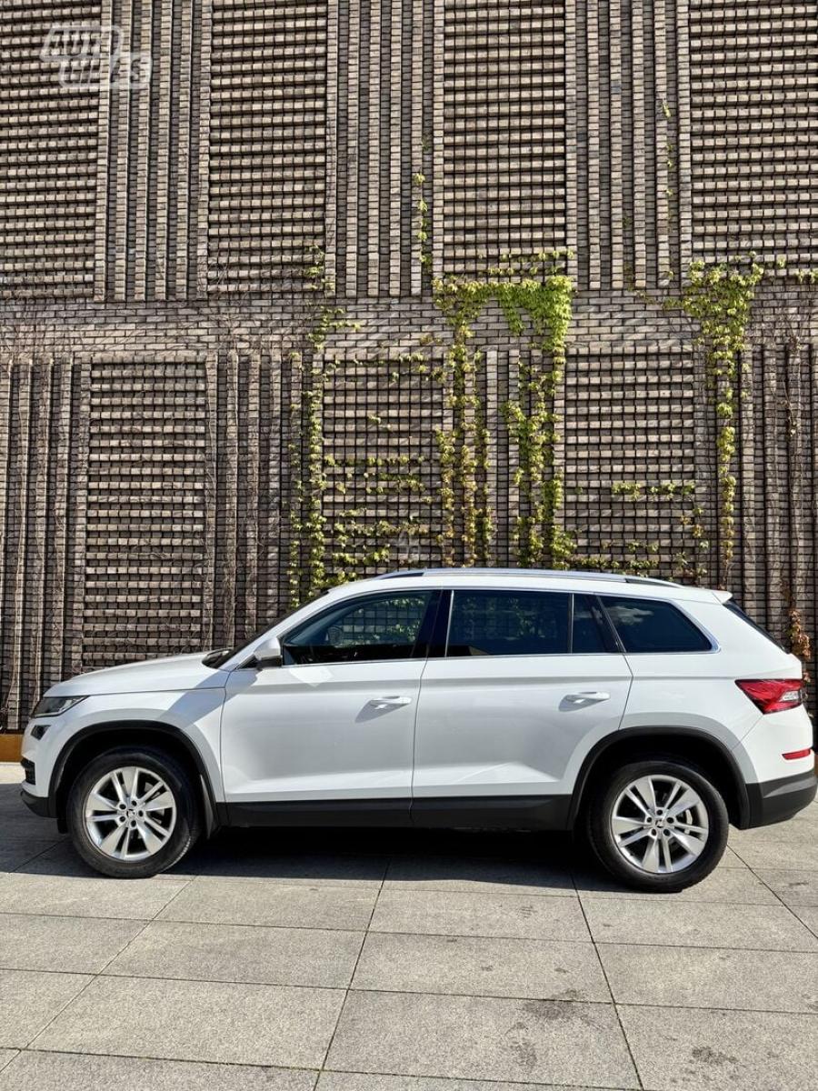 Белый Шкода Kodiaq 2018 в Вильнюс, объемом двигателя 2.00 л и пробегом 121 тыс. км за 20000 €, фото 8 на AUTOMOTO.COM.LV
