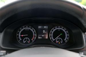 Белый Шкода Kodiaq 2018 в Вильнюс, объемом двигателя 2.00 л и пробегом 200 тыс. км за 18950 €, фото 10 на AUTOMOTO.COM.LV