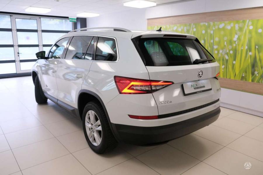 Белый Шкода Kodiaq 2018 в Вильнюс, объемом двигателя 2.00 л и пробегом 200 тыс. км за 18950 €, фото 7 на AUTOMOTO.COM.LV