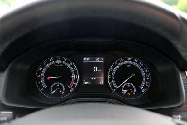 Balts Skoda Kodiaq 2018 Viļņa, ar dzinēja tilpumu 2.00 L un nobraukumu 200 tūkst. km par 18950 €, foto 10 vietnē AUTOMOTO.COM.LV