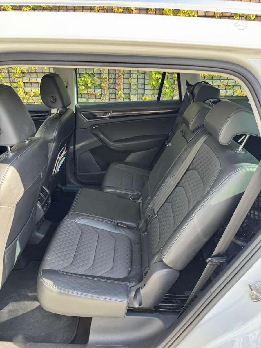 White Skoda Kodiaq 2018 in Vilnius, with an engine capacity of 1.97 L and mileage of 121 thousand km for 19200 €, photo 11 on AUTOMOTO.COM.LV