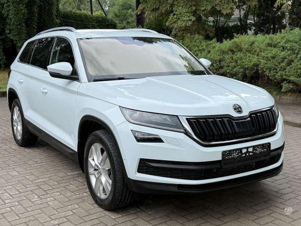 Белый Шкода Kodiaq 2018 в Пренай, объемом двигателя 1.97 л и пробегом 253 тыс. км за 15700 €, фото 5 на AUTOMOTO.COM.LV