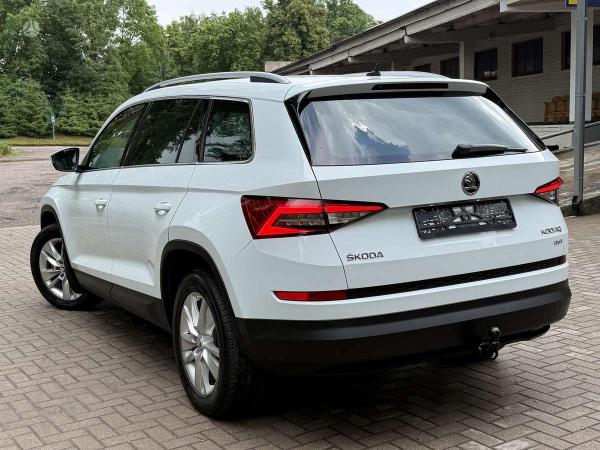 Белый Шкода Kodiaq 2018 в Пренай, объемом двигателя 1.97 л и пробегом 253 тыс. км за 15700 €, фото 8 на AUTOMOTO.COM.LV