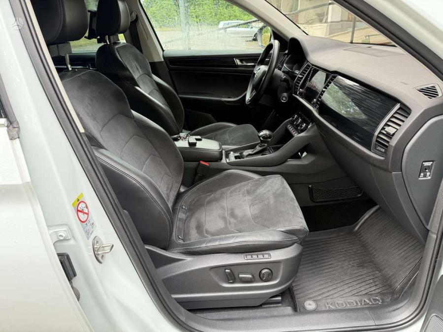Белый Шкода Kodiaq 2018 в Пренай, объемом двигателя 1.97 л и пробегом 253 тыс. км за 15700 €, фото 26 на AUTOMOTO.COM.LV