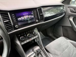 Белый Шкода Kodiaq 2018 в Пренай, объемом двигателя 1.97 л и пробегом 253 тыс. км за 15700 €, фото 37 на AUTOMOTO.COM.LV