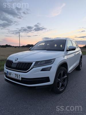 White Skoda Kodiaq 2018 in Riga, with an engine capacity of 2.00 L and mileage of 249 thousand km for 14500 €, photo  on AUTOMOTO.COM.LV