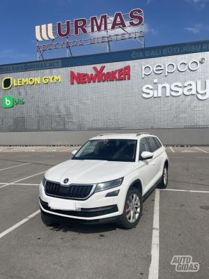 White Skoda Kodiaq 2018 in Kaunas, with an engine capacity of 2.00 L and mileage of 390 thousand km for 13500 €, photo  on AUTOMOTO.COM.LV