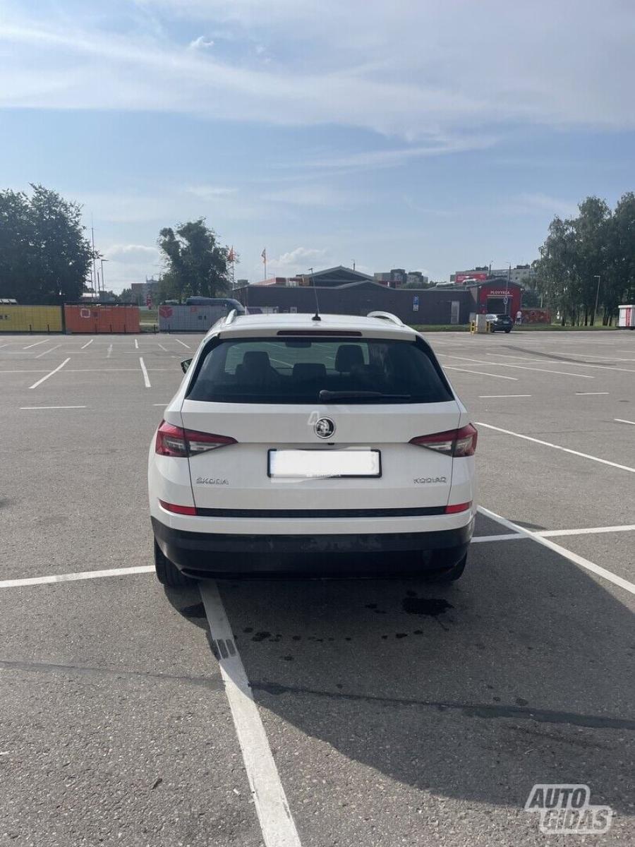 Белый Шкода Kodiaq 2018 в Каунас, объемом двигателя 2.00 л и пробегом 390 тыс. км за 13500 €, фото 4 на AUTOMOTO.COM.LV