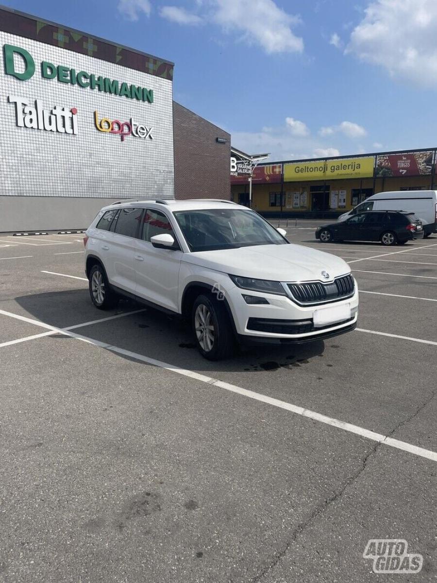 Белый Шкода Kodiaq 2018 в Каунас, объемом двигателя 2.00 л и пробегом 390 тыс. км за 13500 €, фото 7 на AUTOMOTO.COM.LV