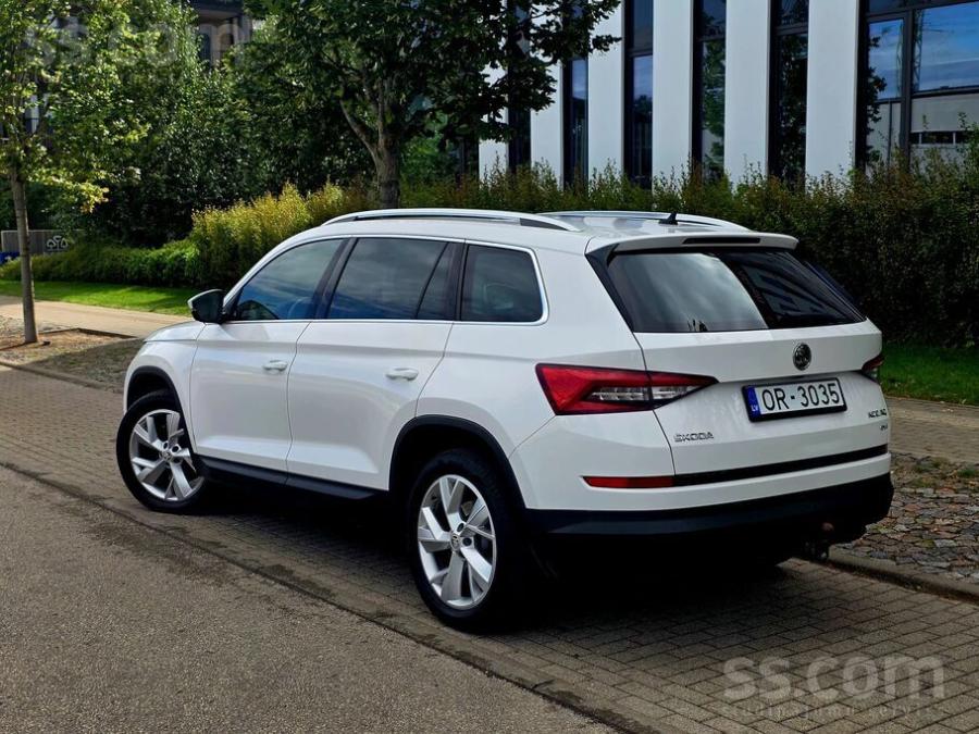 Белый Шкода Kodiaq 2018 в Рига, объемом двигателя 2.00 л и пробегом 263 тыс. км за 15780 €, фото 6 на AUTOMOTO.COM.LV
