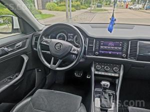 Белый Шкода Kodiaq 2018 в Рига, объемом двигателя 2.00 л и пробегом 263 тыс. км за 15780 €, фото 12 на AUTOMOTO.COM.LV