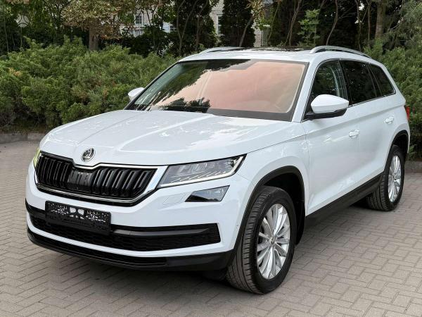 White Skoda Kodiaq 2018 in Prienai, with an engine capacity of 1.97 L and mileage of 247 thousand km for 18800 €, photo 8 on AUTOMOTO.COM.LV