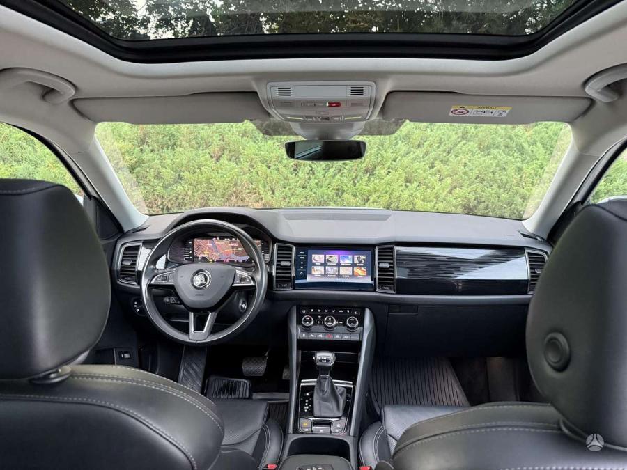 Белый Шкода Kodiaq 2018 в Пренай, объемом двигателя 1.97 л и пробегом 247 тыс. км за 18800 €, фото 25 на AUTOMOTO.COM.LV