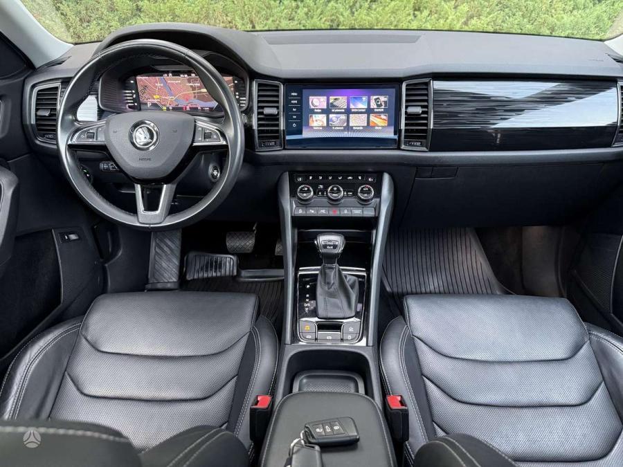Белый Шкода Kodiaq 2018 в Пренай, объемом двигателя 1.97 л и пробегом 247 тыс. км за 18800 €, фото 26 на AUTOMOTO.COM.LV