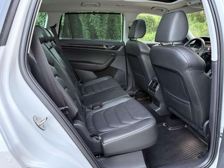 Белый Шкода Kodiaq 2018 в Пренай, объемом двигателя 1.97 л и пробегом 247 тыс. км за 18800 €, фото 29 на AUTOMOTO.COM.LV