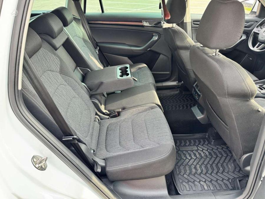 Белый Шкода Kodiaq 2018 в Пренай, объемом двигателя 1.97 л и пробегом 280 тыс. км за 14850 €, фото 12 на AUTOMOTO.COM.LV