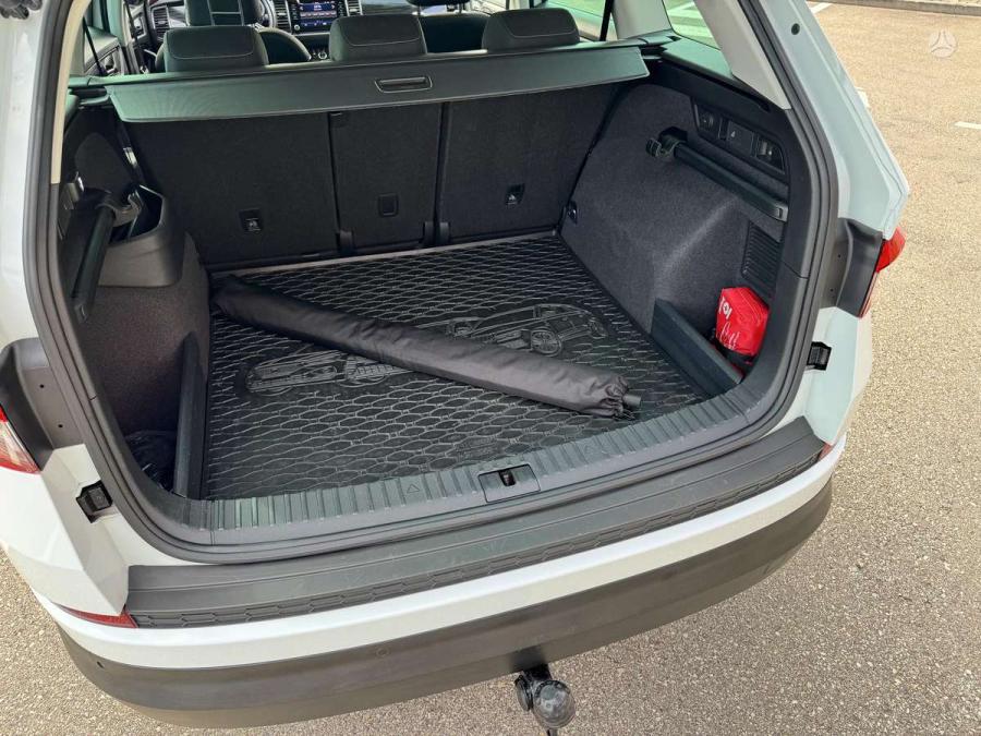 Белый Шкода Kodiaq 2018 в Пренай, объемом двигателя 1.97 л и пробегом 280 тыс. км за 14850 €, фото 17 на AUTOMOTO.COM.LV