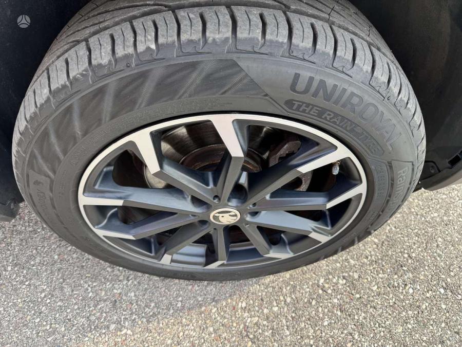 Белый Шкода Kodiaq 2018 в Пренай, объемом двигателя 1.97 л и пробегом 280 тыс. км за 14850 €, фото 38 на AUTOMOTO.COM.LV