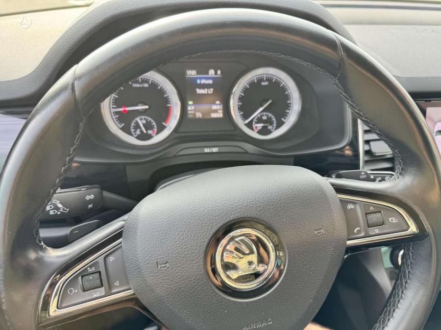 Белый Шкода Kodiaq 2018 в Пренай, объемом двигателя 1.97 л и пробегом 280 тыс. км за 14850 €, фото 46 на AUTOMOTO.COM.LV