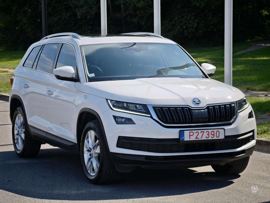 White Skoda Kodiaq 2018 in Vilnius, with an engine capacity of 1.97 L and mileage of 187 thousand km for 19900 €, photo 1 on AUTOMOTO.COM.LV